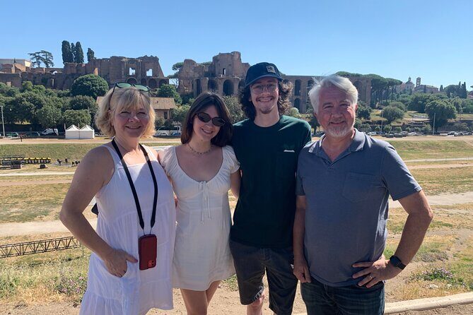 Transfer Civitavecchia to Rome with official driver guide tour - What Do the Reviews Say?
