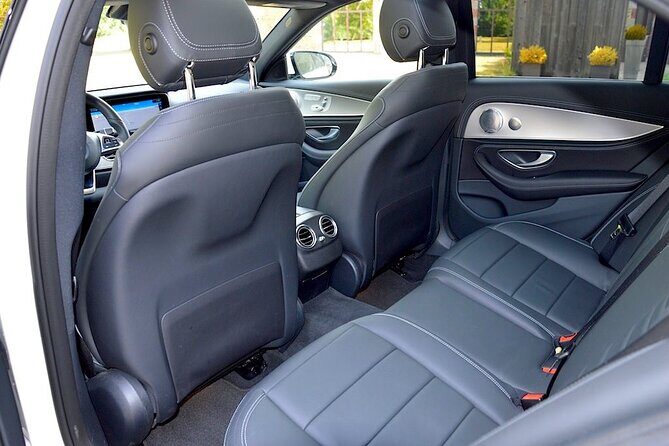 Transfer from Orly/CDG/LBG Airport to Paris (E-Class 2pax) - The Experience: What to Expect