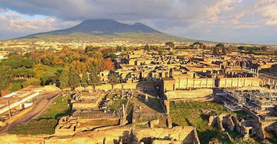 Transfer from Sorrento to Naples & 2hr stop at Pompeii site - What to Expect on the Day