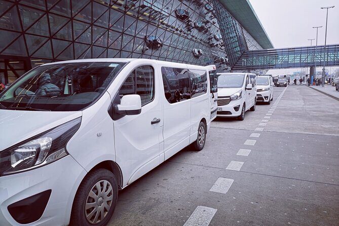 Transfer Krakow Balice Airport - Krakow City - Why Choose This Transfer?