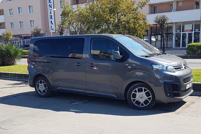 Transfer Plovdiv to Sofia airport/city with a car 3+1 - Key Points