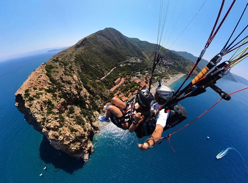 Trapani: Paragliding flight with GoPro photos and videos - What to Expect During Your Flight