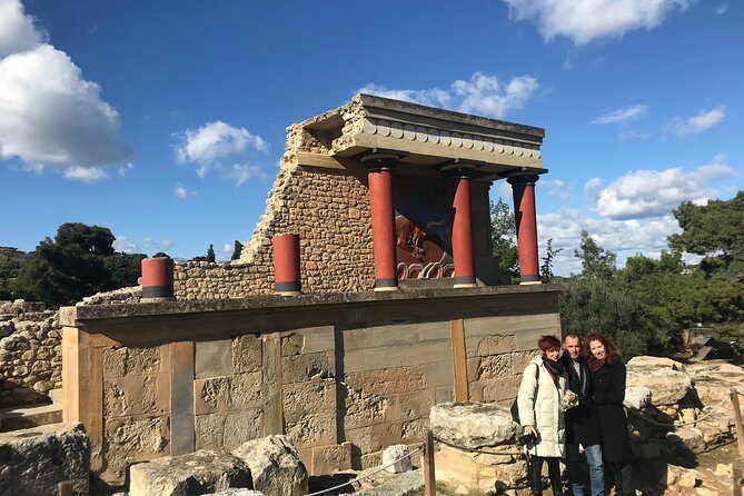 Travel Crete - Visit Knossos palace (Semi Private - Shared Tour) - Practical Aspects of the Tour