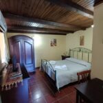 Trekking,room,tastings,dinner - Key Points