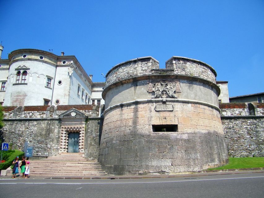 Trento private tour: medieval atmosphere of lovely old town - Visiting the Historic Center