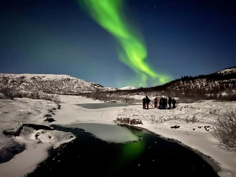 Tromsø: Northern Lights Focus Tour, German/English, minibus, meal - The Itinerary in Detail