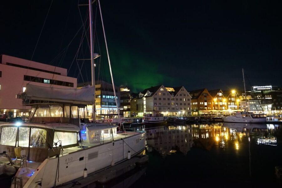 Tromsø: Northern Lights Luxury Catamaran Cruise - Practical Tips for Travelers