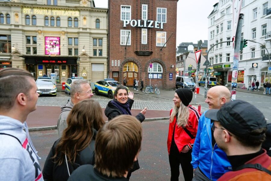 True Crime-Quiztour  kultige Tatorte & knifflige Fragen - What to Expect on the Tour
