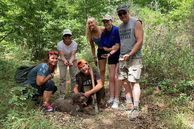 Truffle hunt in Chianti with cooking class and sunset dinner - Key Points