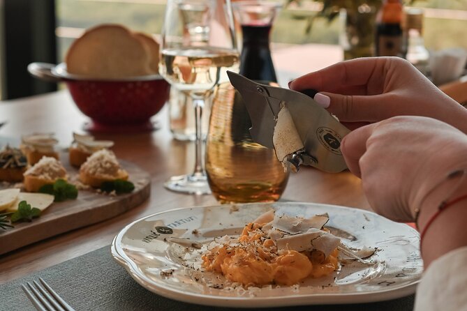 Truffle hunting & cooking tour - Key Points