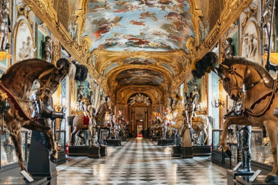 Turin: Royal Palace Entry Ticket and Guided Tour - Who should consider this tour?