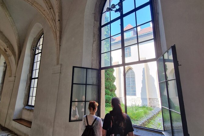 Tyniec Abbey Private Tour from Cracow - Key Points