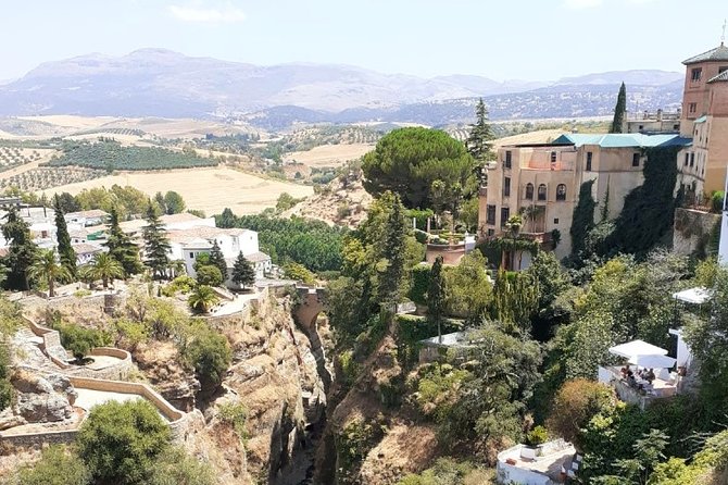 Ultimate White Village of Ronda Small-Group Day Trip from Granada - Frequently Asked Questions