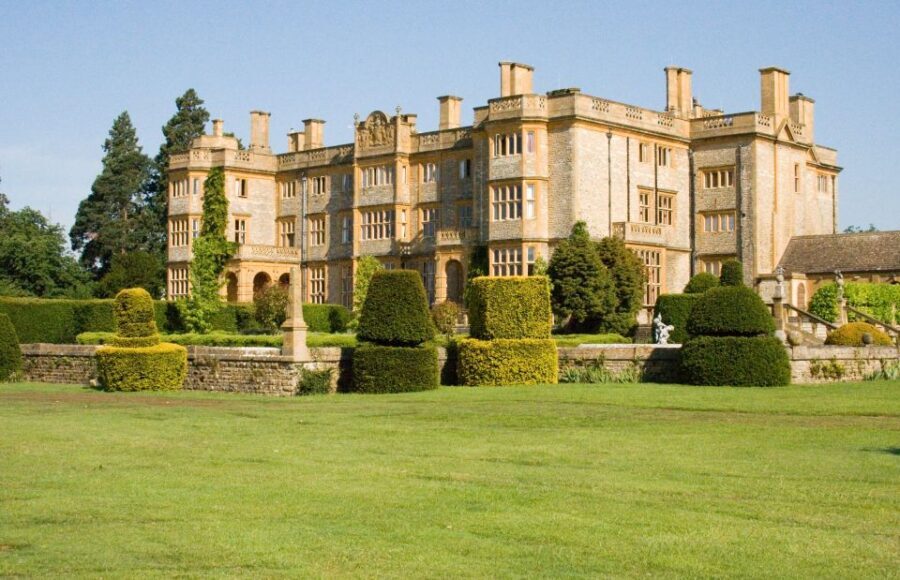 Undiscovered Cotswolds Private Driving Tour - The Transport and Flexibility