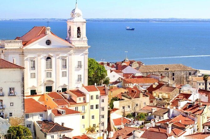 Unforgettable 3 Hours Lisbon City Tour with Tuk Tuk - Detailed Review of the Lisbon Tuk Tuk Tour