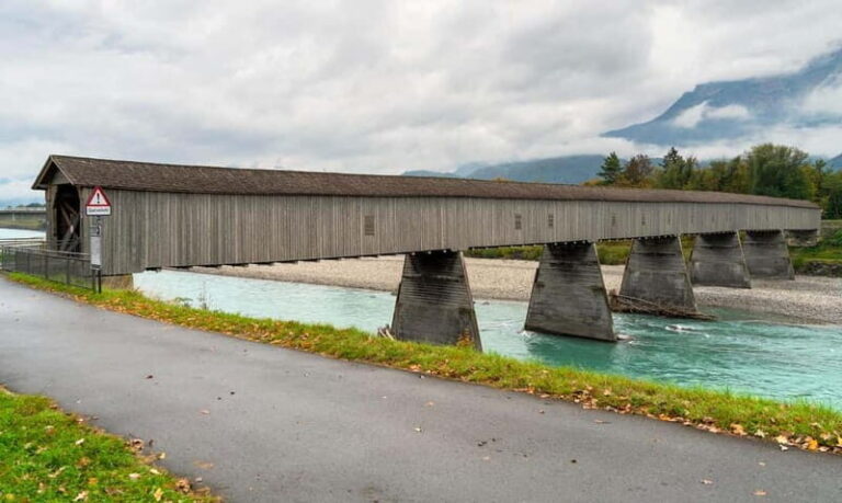 Vaduz: Insta-Perfect Walk with a Local - Why This Tour Works for You