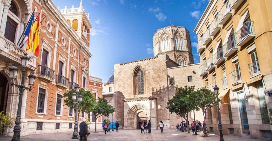 Valencia: Essentials and World Heritages Sites Walking Tour - Why This Tour Works for Travelers