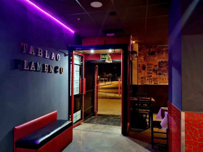 Valencia: Flamenco at Toro y La Luna with Drinks or Dinner - Authentic Flamenco at Its Heart: What Makes It Special