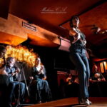 Valencia: Flamenco Show at La Reina - The Art Exhibition and Venue Atmosphere