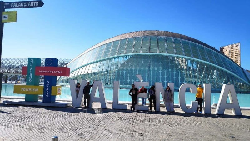 Valencia: Highlights Bike Tour with a Guide - What’s on the Itinerary?