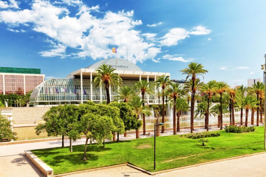 Valencia: Insta-Perfect Walk with a Local - Why You’ll Love This Tour