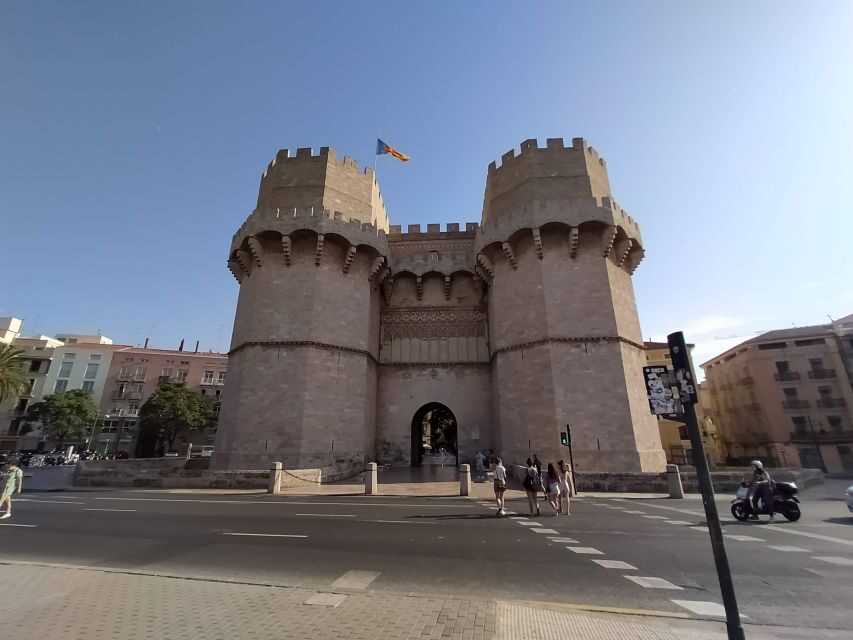Valencia: Medieval Guided Walking Tour - The Value of a Guided Walking Tour