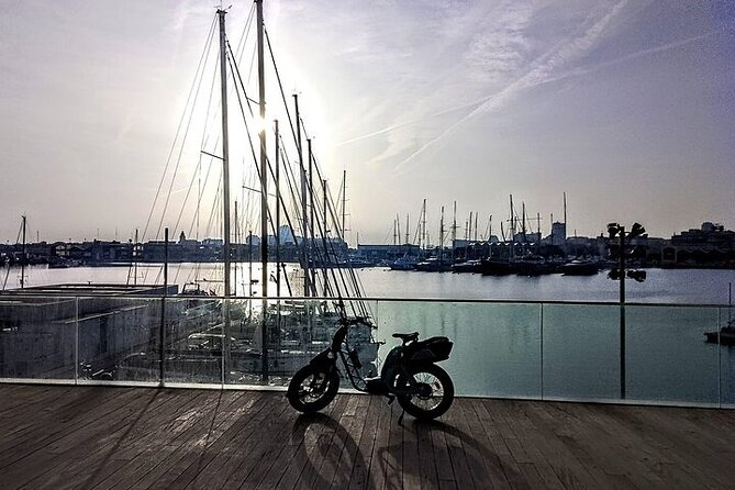 Valencia: Unforgettable Bike Tour & Coastal Catamaran Cruise - Uncover Valencia: A Bike & Boat Tour That Brings the City to Life