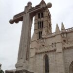 Valladolid: Private Guided Tour with Tapas and Wine Tasting - Landmark Highlights