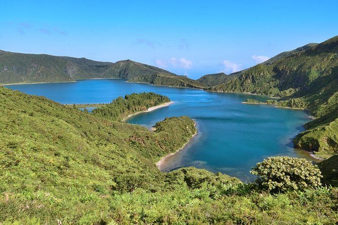 Van Tour Lagoa do Fogo - What’s Included and What’s Not