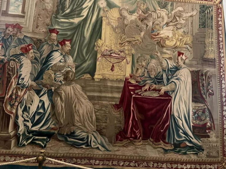 Vatian City: Guided Tour Vatican Museum and Sistine Chapel - Authentic Insights from Reviews