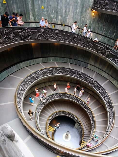 Vatican City: Vatican Museum and Sistine Chapel Guided Tours - The Experience in Real Life