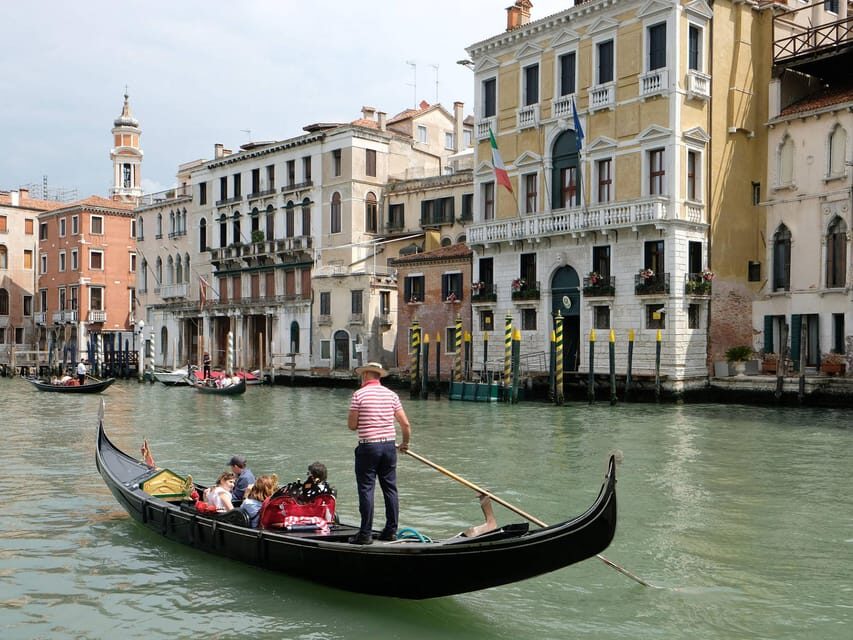 Venetian Dreams VIP: Gondola Ride & Hidden Canals Tour - Who will enjoy this tour?