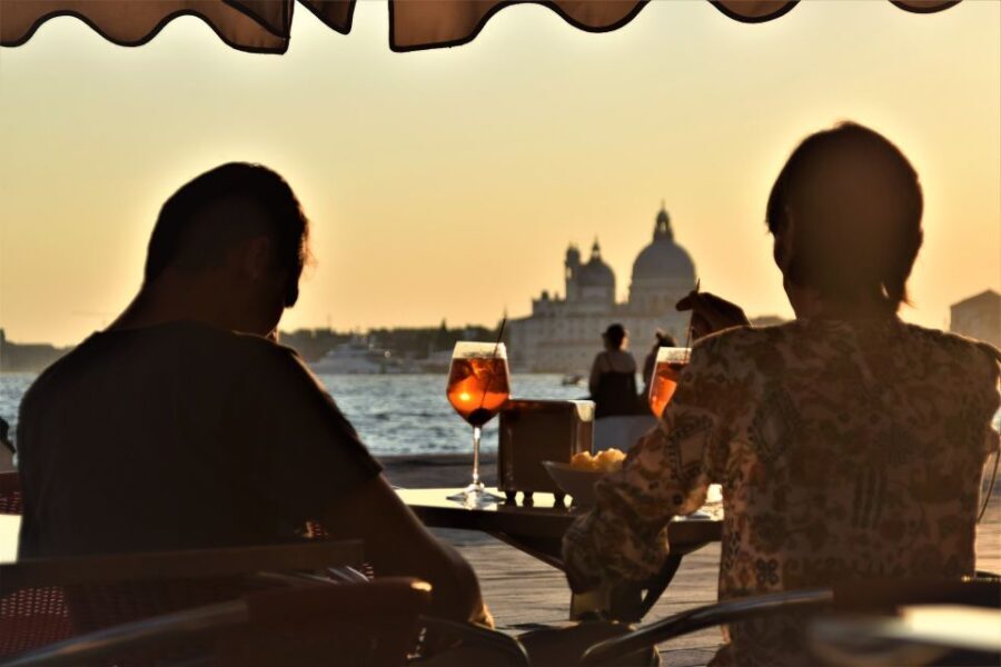 Venice: 1-Hour Spritz Time Experience - Who Is This Experience Best For?