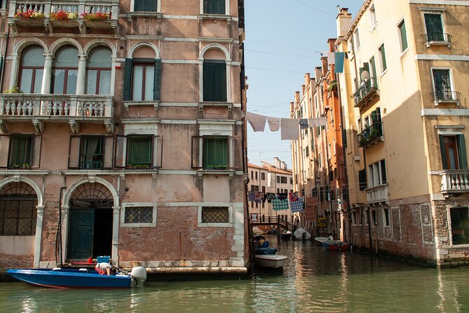 Venice City Center Exclusive Guided Walking Tour - Key Points