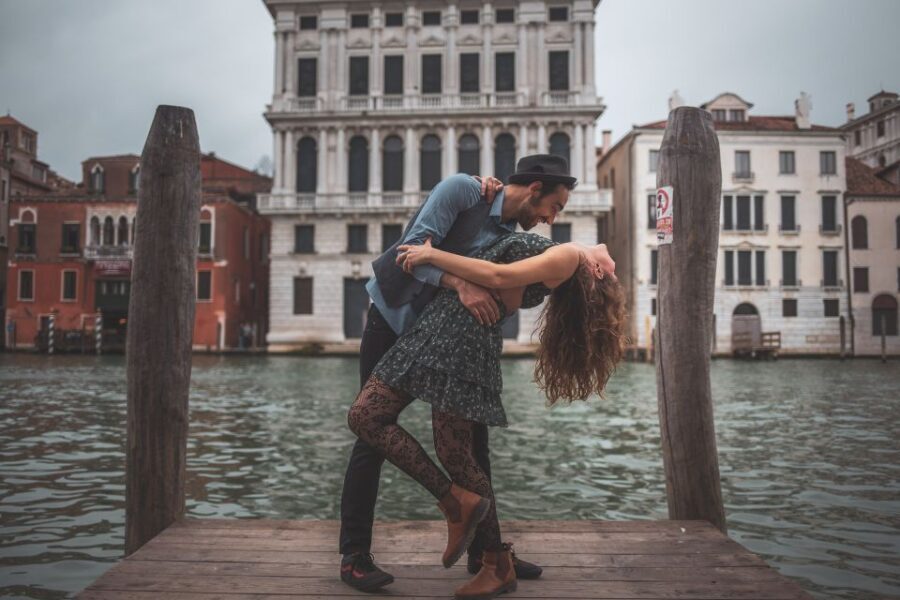 Venice: City Portrait Session with Professional Photographer - Why Choose the Venice City Portrait Session?