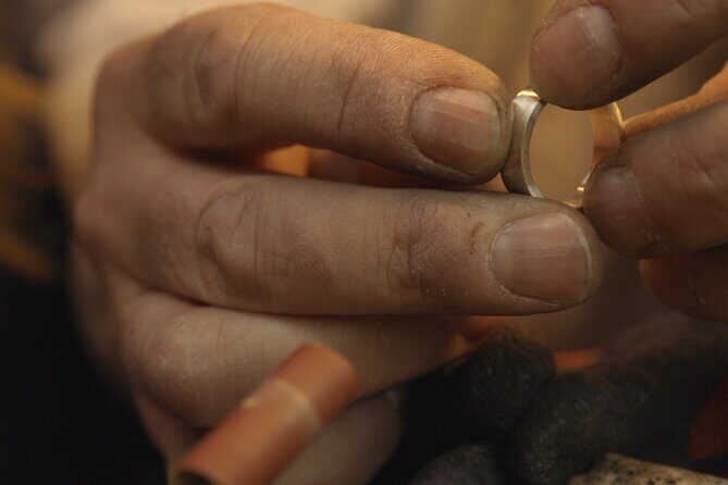 Venice: Create Your Own 925 Silver Ring - Who Should Consider This Experience?