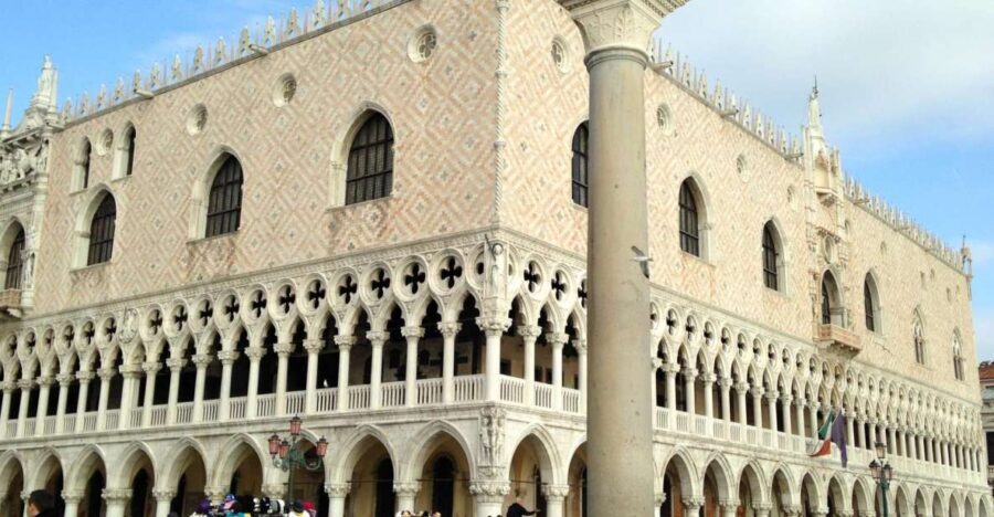 Venice: Doge's Palace and St. Mark's Private Walking Tour - The Itinerary in Detail