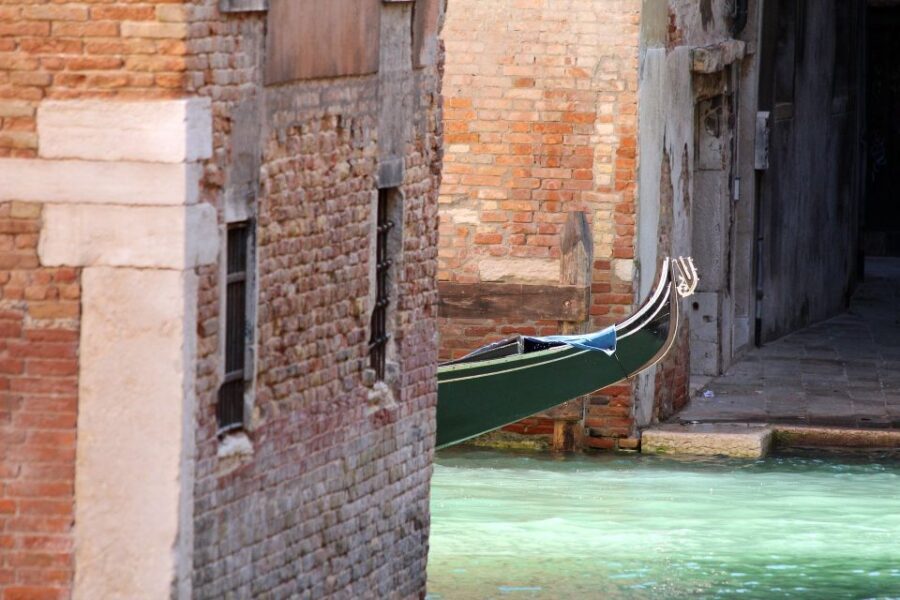 Venice: Doge's Palace with St. Mark's Basilica & Gondolas - The Highlight: Doge’s Palace