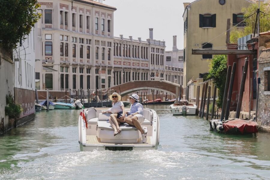 Venice: Explore Venice on Electric Boat - Who Is This Tour For?