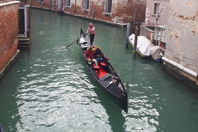 Venice Full Day tour from Milan by high speed train. Small Group - Authentic Experiences and Practical Tips