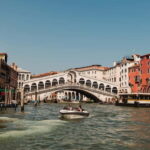 Venice: Grand Canal by Boat with Expert Guide - Navigating Venice’s Iconic Sights