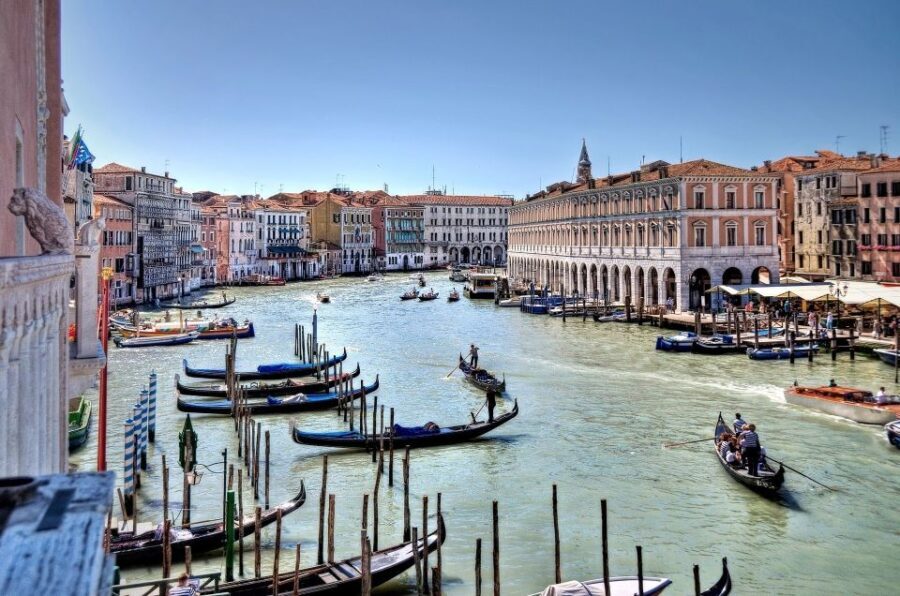 Venice: Guided Walking Tour with skip-the-line tickets - Who Will Love This Tour?