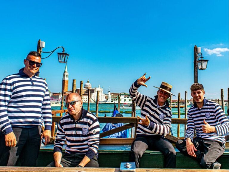 Venice: Highlights with Local Private Walking Tour & Gondola - Practical Details and Tips