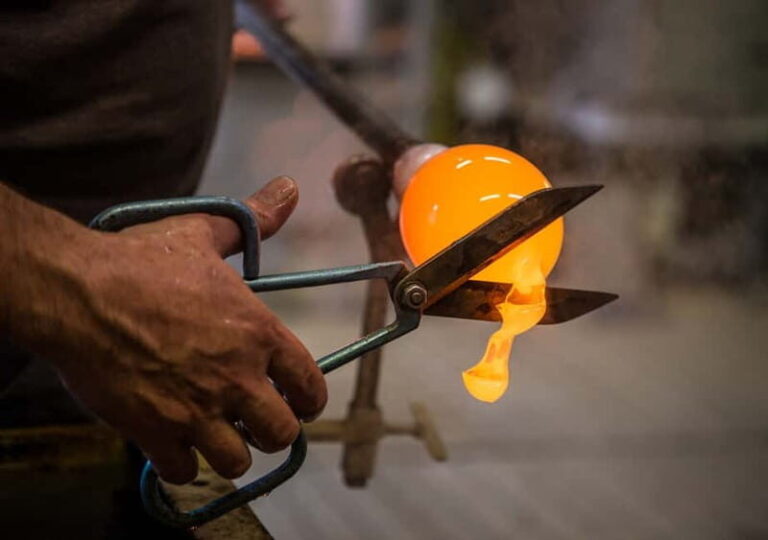 Venice: Islands Cruise - Murano Glass & Rainbow-Hued Burano - An In-Depth Look at the Venice Islands Cruise