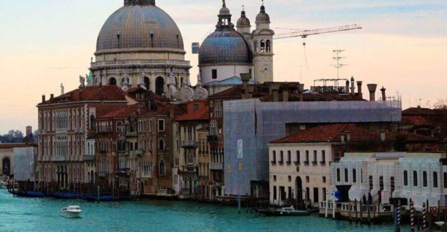 Venice: Must-See Attractions Walking Tour - The Rialto Bridge and Market