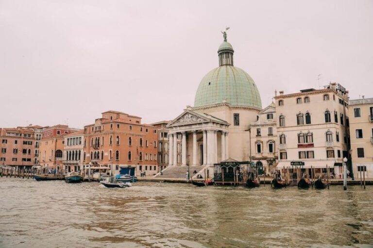 Venice: Off-the-Beaten-Path Small-group Walking Tour - A Detailed Look at What to Expect