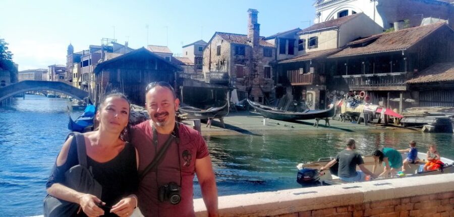 Venice: Off the Beaten Path Walking Tour - Exploring Venice with a Local Guide
