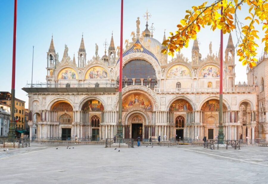 Venice Old Town Highlights Private Walking Tour - The Itinerary Breakdown