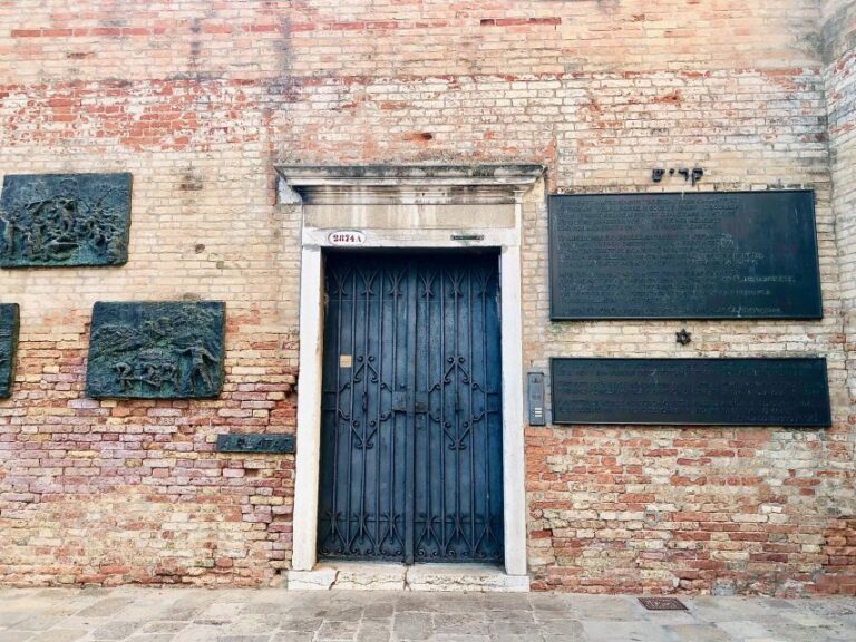 Venice: Private Cannaregio and Jewish Quarter Tour - The Itinerary in Detail
