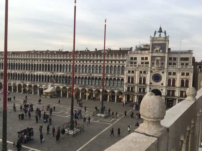Venice: Private Guided Walking Tour - Atmosphere and Authenticity